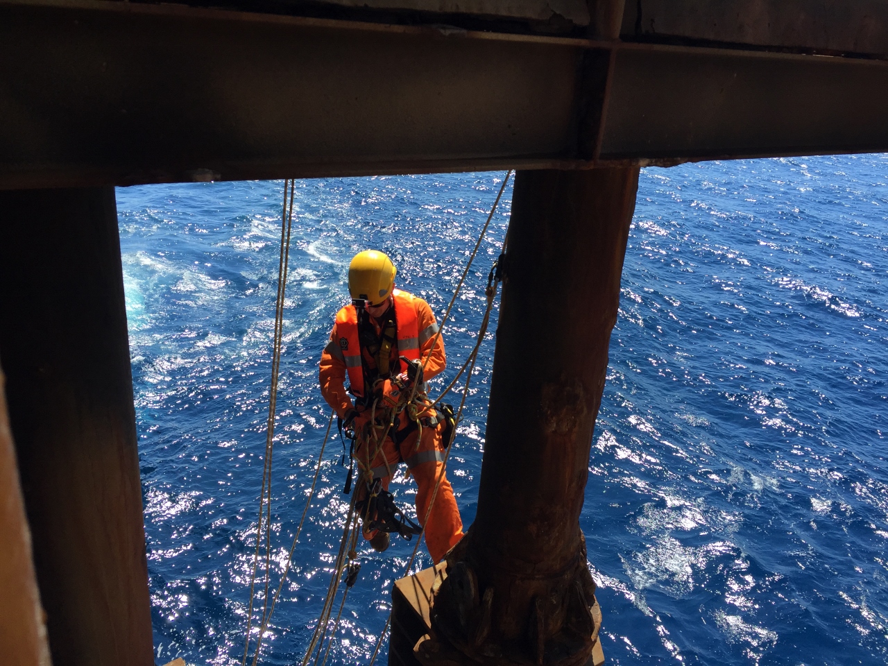 Close Visual Inspection of Wandoo B Platform